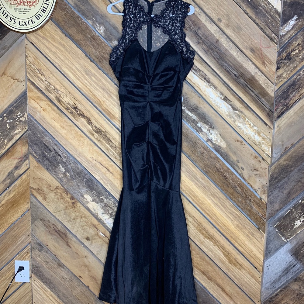 Xscape Black Mermaid Cocktail Dress - Gem